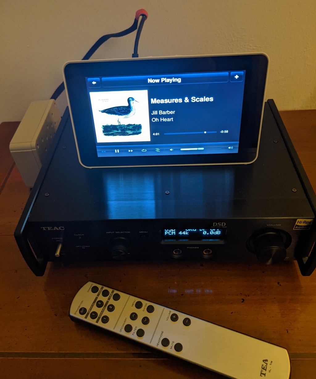 PiCorePlayer with custom-made PSU – Deep Lake Audio